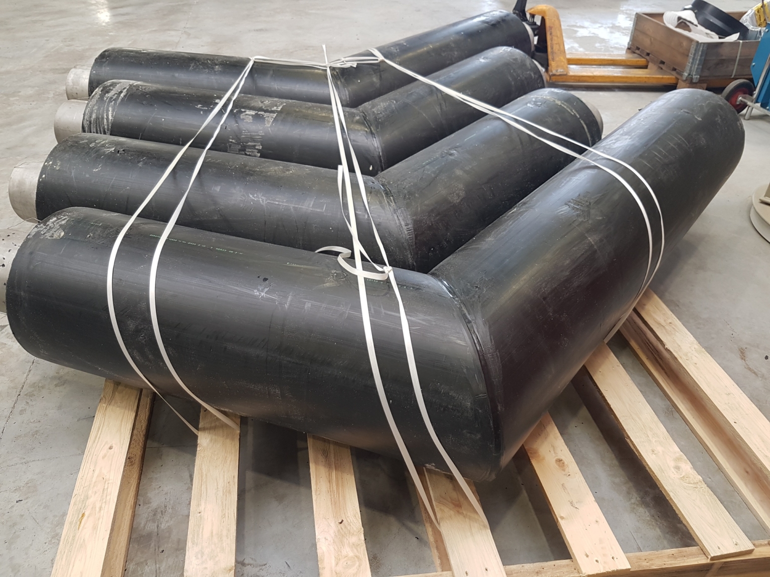 Voorgeïsoleerde inox-PE bochten. - CGK Group